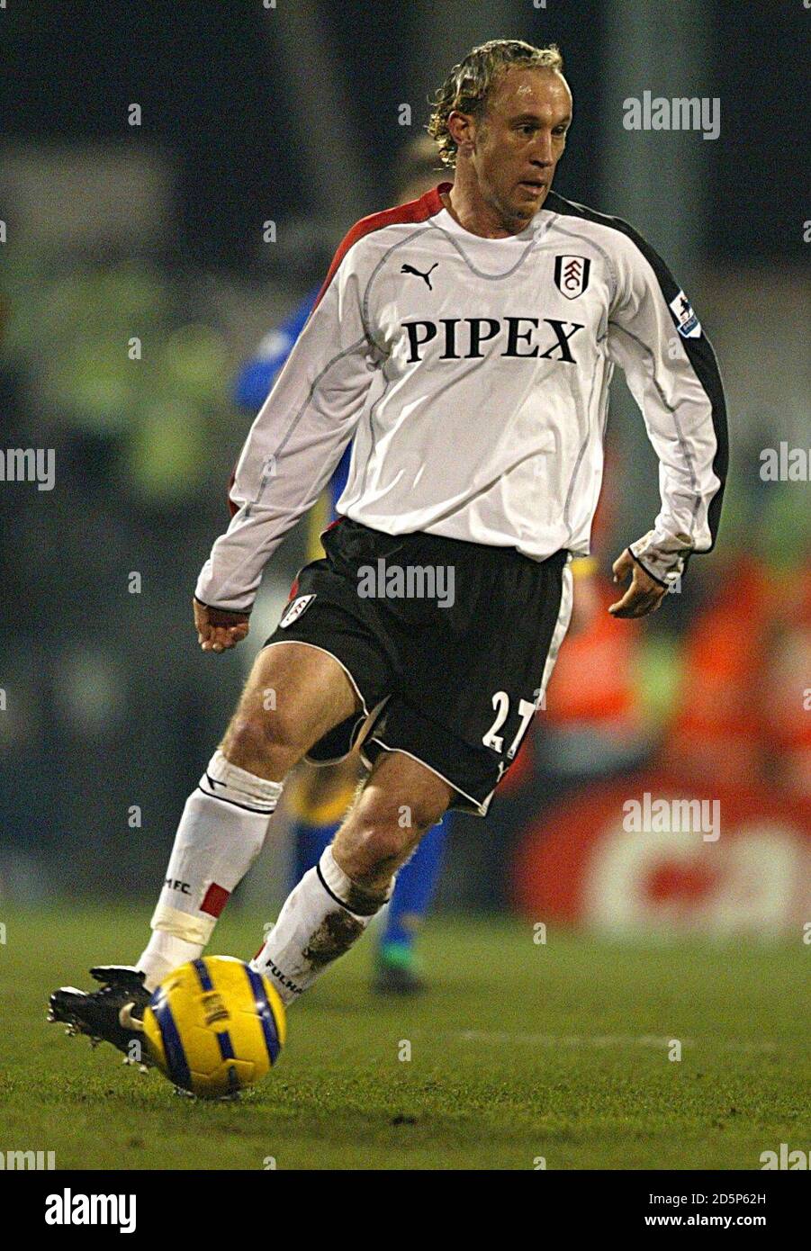 Simon elliott hi-res stock photography and images - Alamy