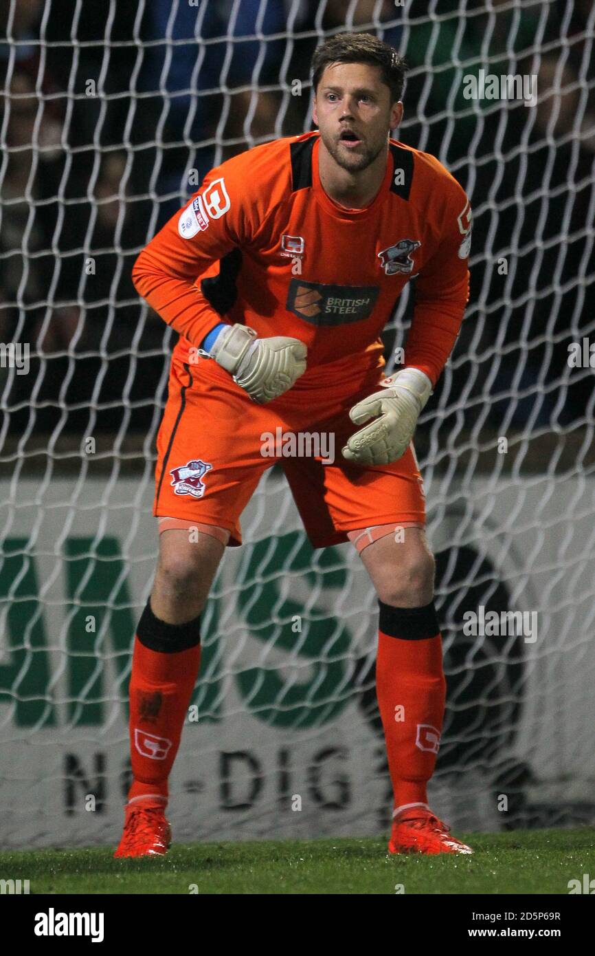 Scunthorpe United goalkeeper Luke Daniels Stock Photo - Alamy