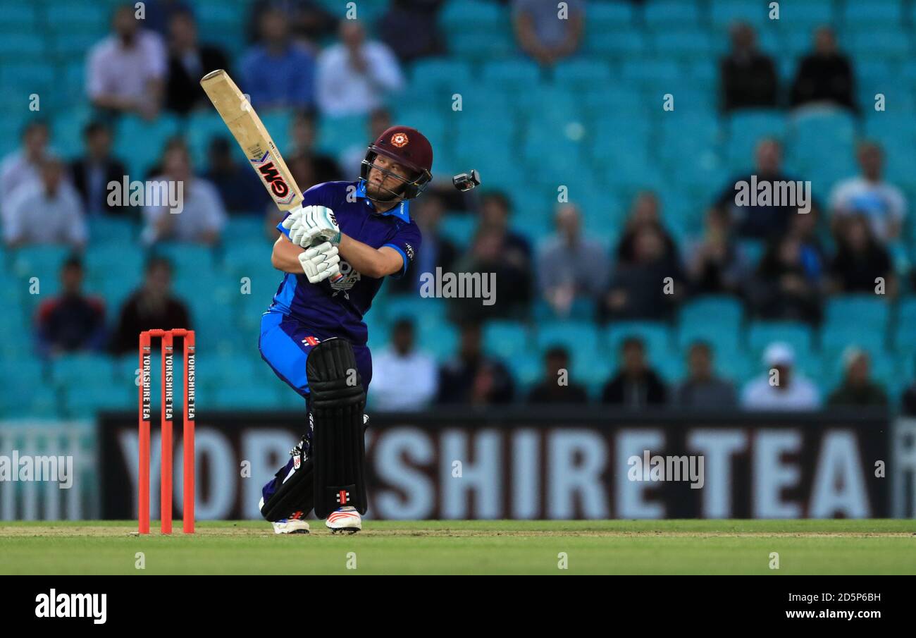 Helmet camera cricket hi-res stock photography and images - Alamy