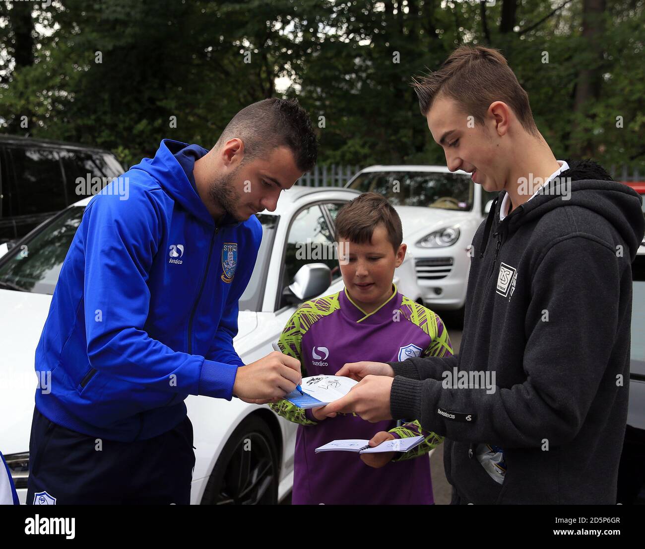Sheffield wednesday daniel pudil hi-res stock photography and images ...