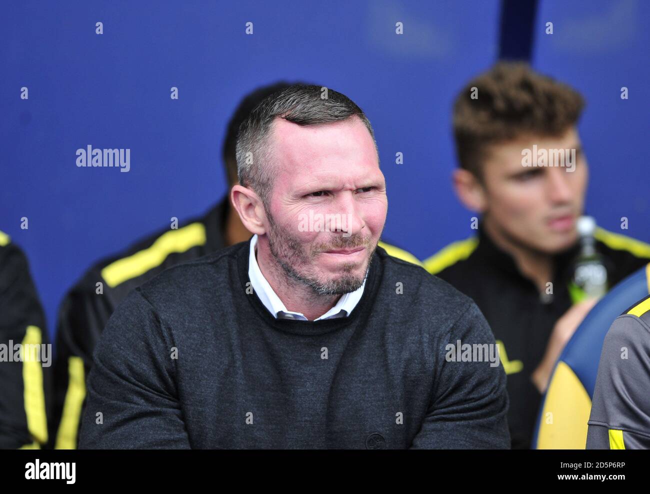 Oxford head coach hi-res stock photography and images - Alamy