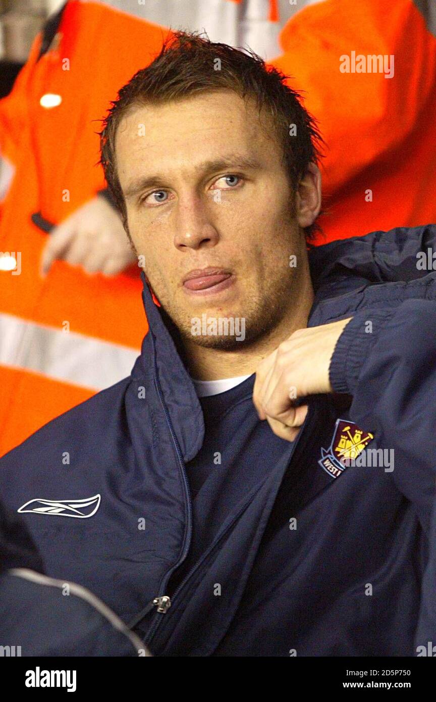 West Ham United's Dean Ashton Stock Photo - Alamy