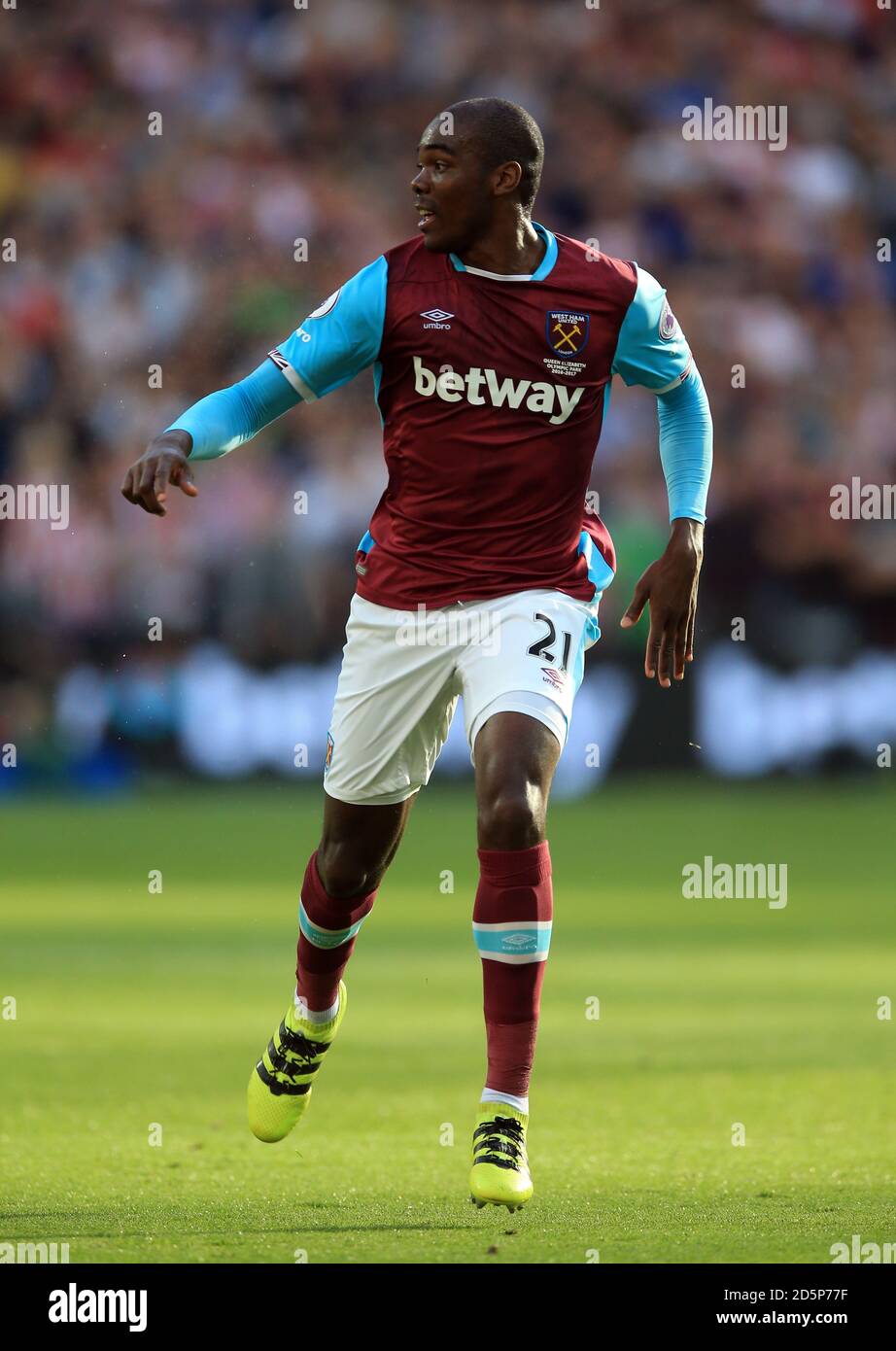 West Ham United's Angelo Ogbonna Stock Photo - Alamy