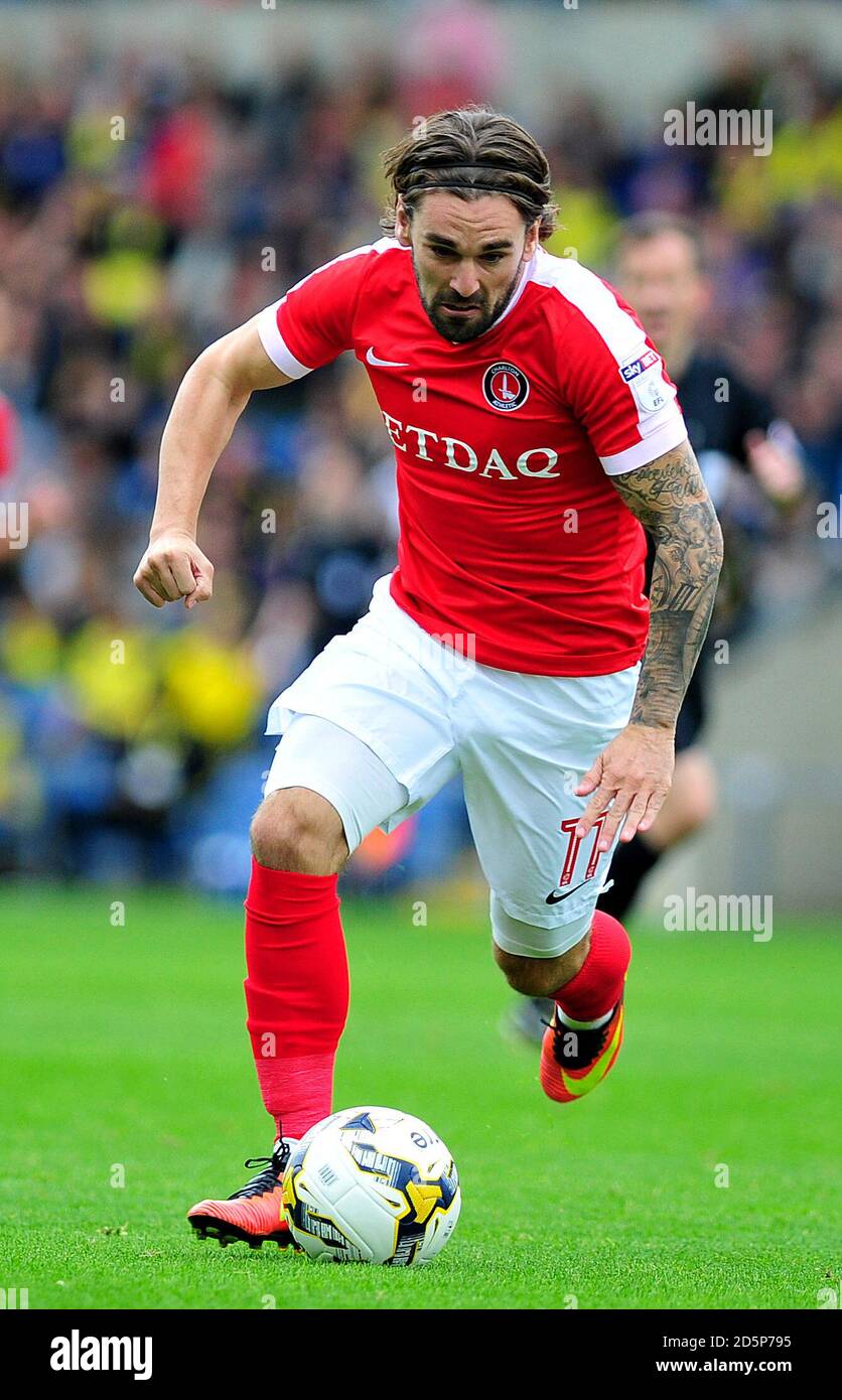 Charlton Athletic's Ricky Holmes Stock Photo - Alamy