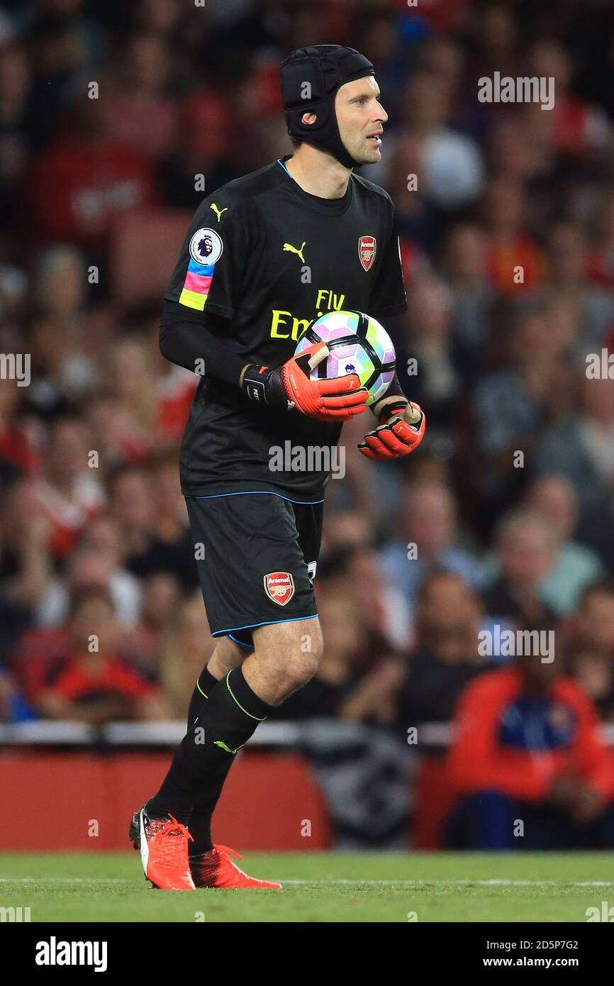 Arsenal goalkeeper Petr Cech Stock Photo - Alamy