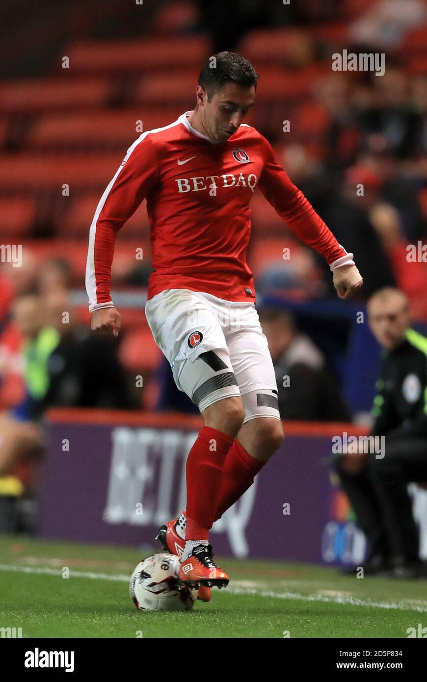 Lee novak football hi-res stock photography and images - Alamy