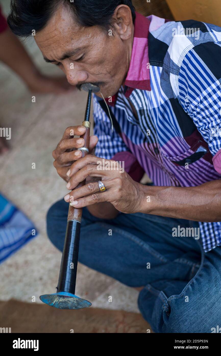 Indonesia musical instrument hi-res stock photography and images - Alamy