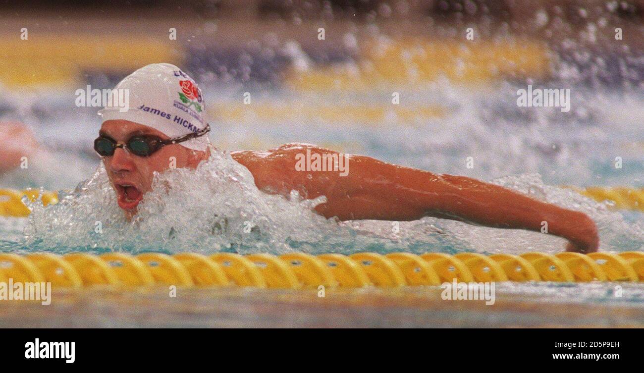 England's James Hickman on his way to setting a new games record Stock ...