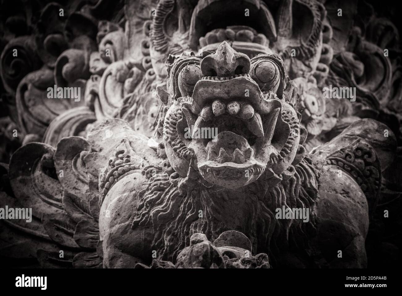 Guardian hindu temple hi-res stock photography and images - Alamy
