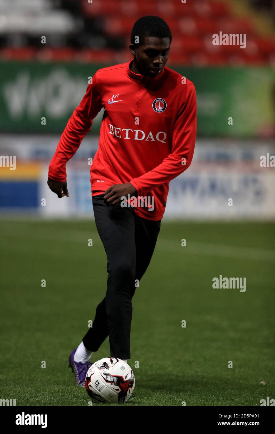 Charlton Athletic's Ademola Lookman Stock Photo - Alamy