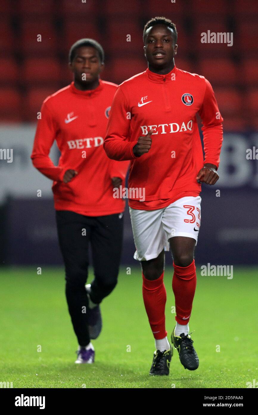 Charlton Athletic's Aaron Barnes Stock Photo - Alamy