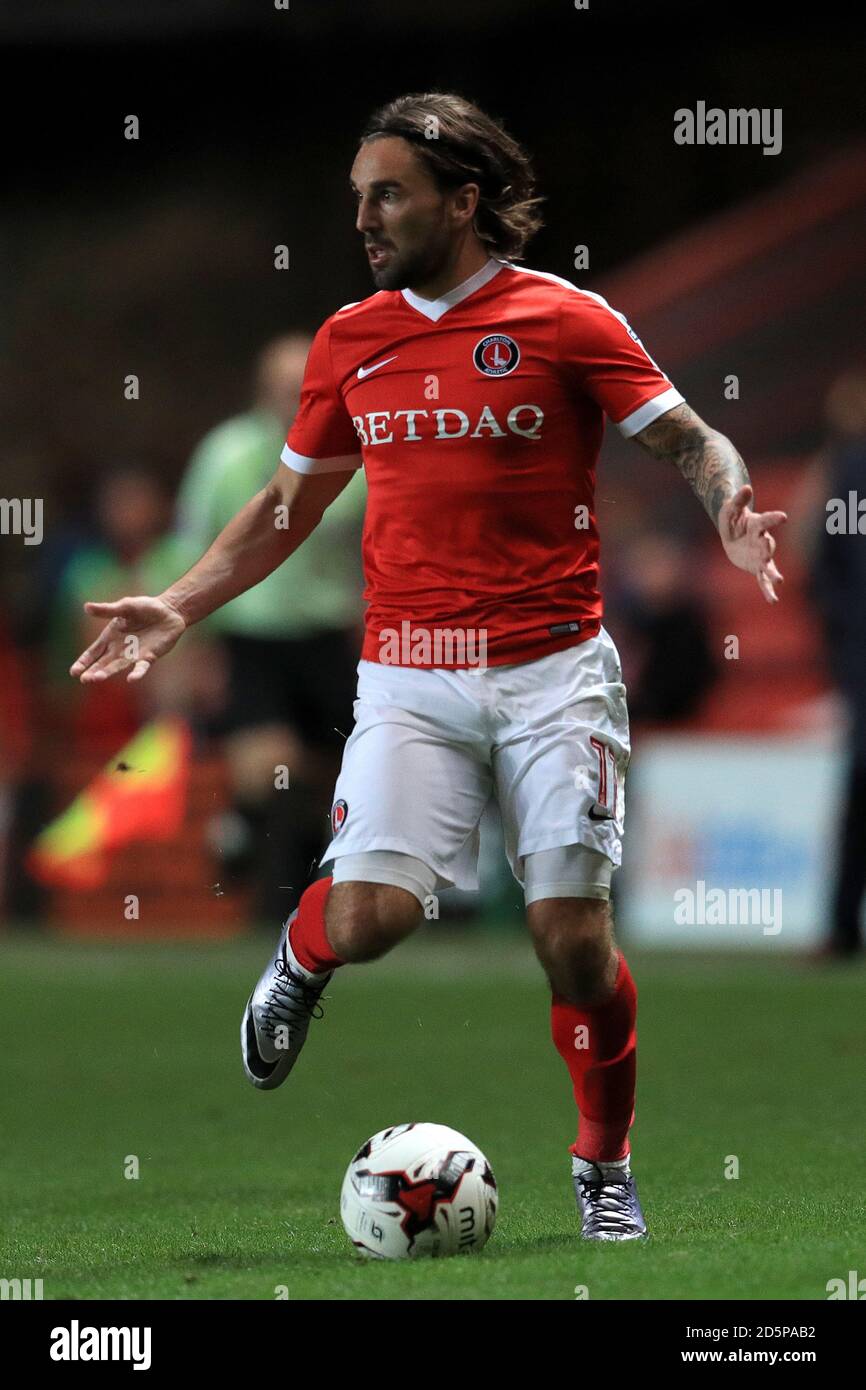 Charlton Athletic's Ricky Holmes Stock Photo - Alamy