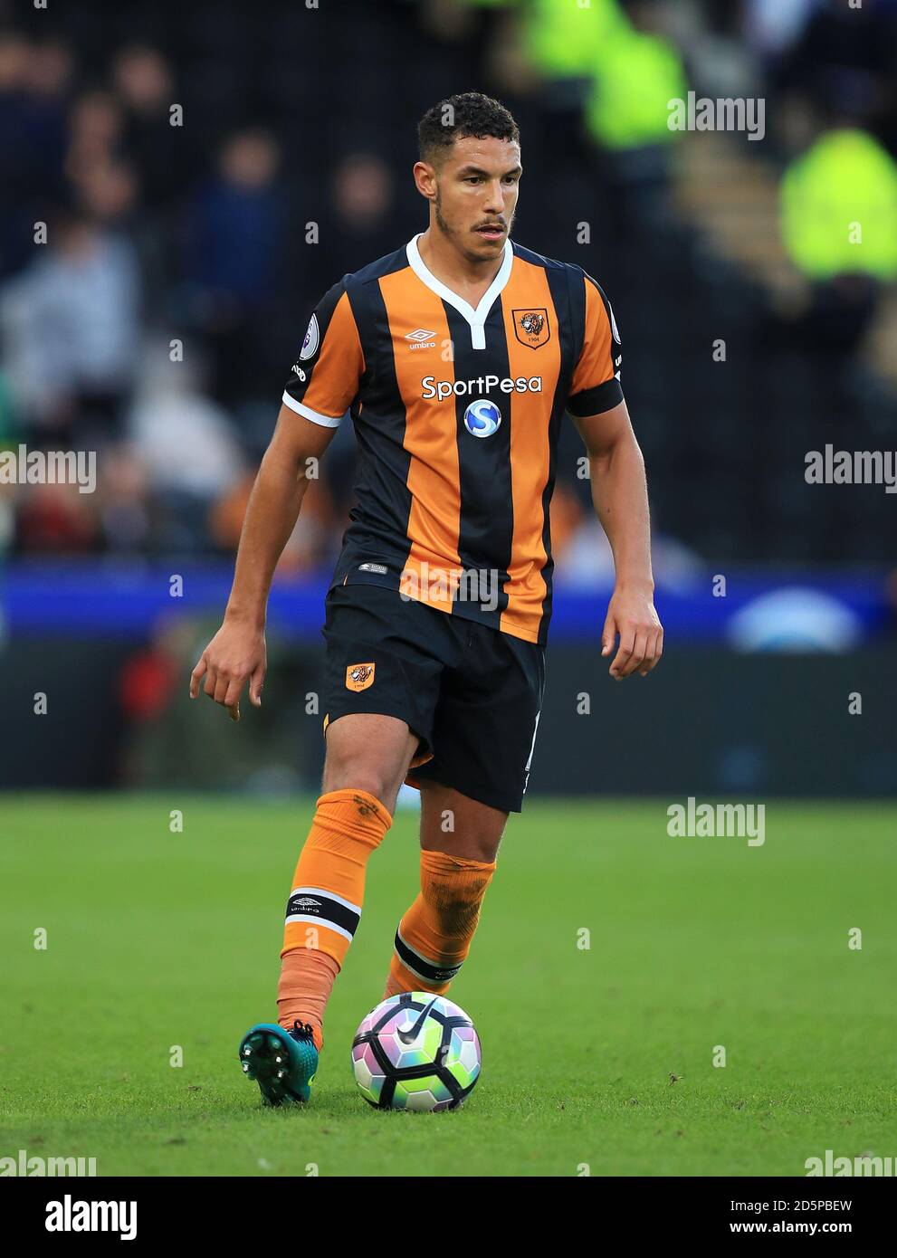 Hull City's Jake Livermore Stock Photo - Alamy