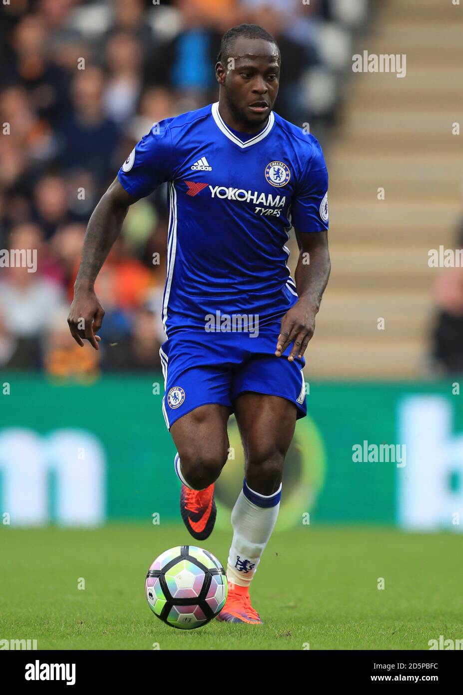 Chelsea's Victor Moses Stock Photo - Alamy