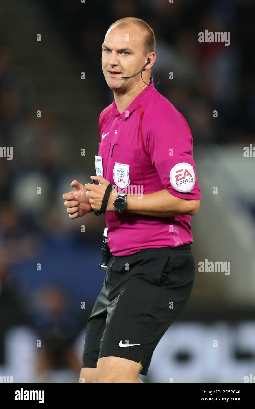 Referee Robert Madley Stock Photo - Alamy
