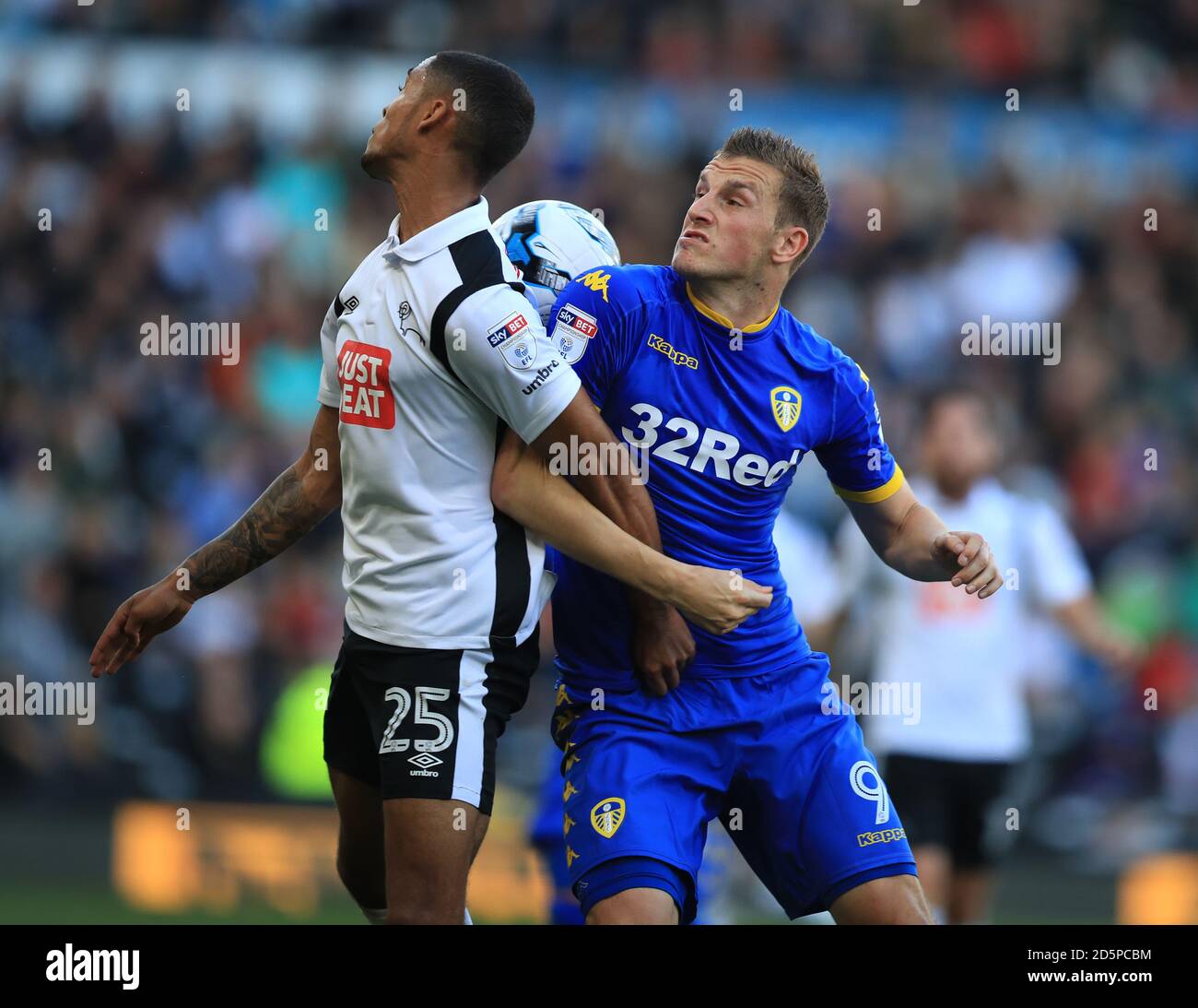 Max lowe leeds hi-res stock photography and images - Alamy