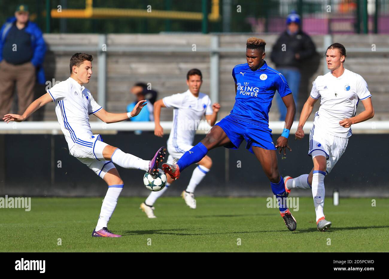 Julian thompson hi-res stock photography and images - Alamy