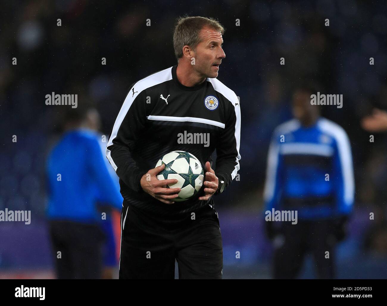 Leicester City goalkeeper coach Mike Stowell Stock Photo - Alamy