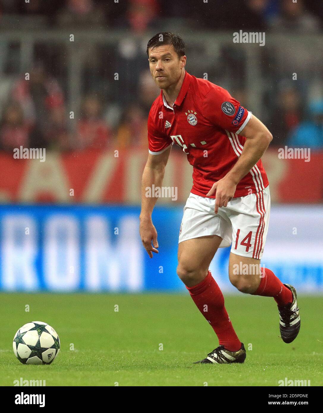 Xabi alonso bayern munich hi-res stock photography and images - Alamy
