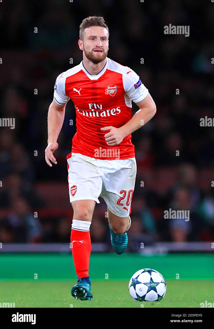 Shkodran Mustafi, Arsenal Stock Photo - Alamy