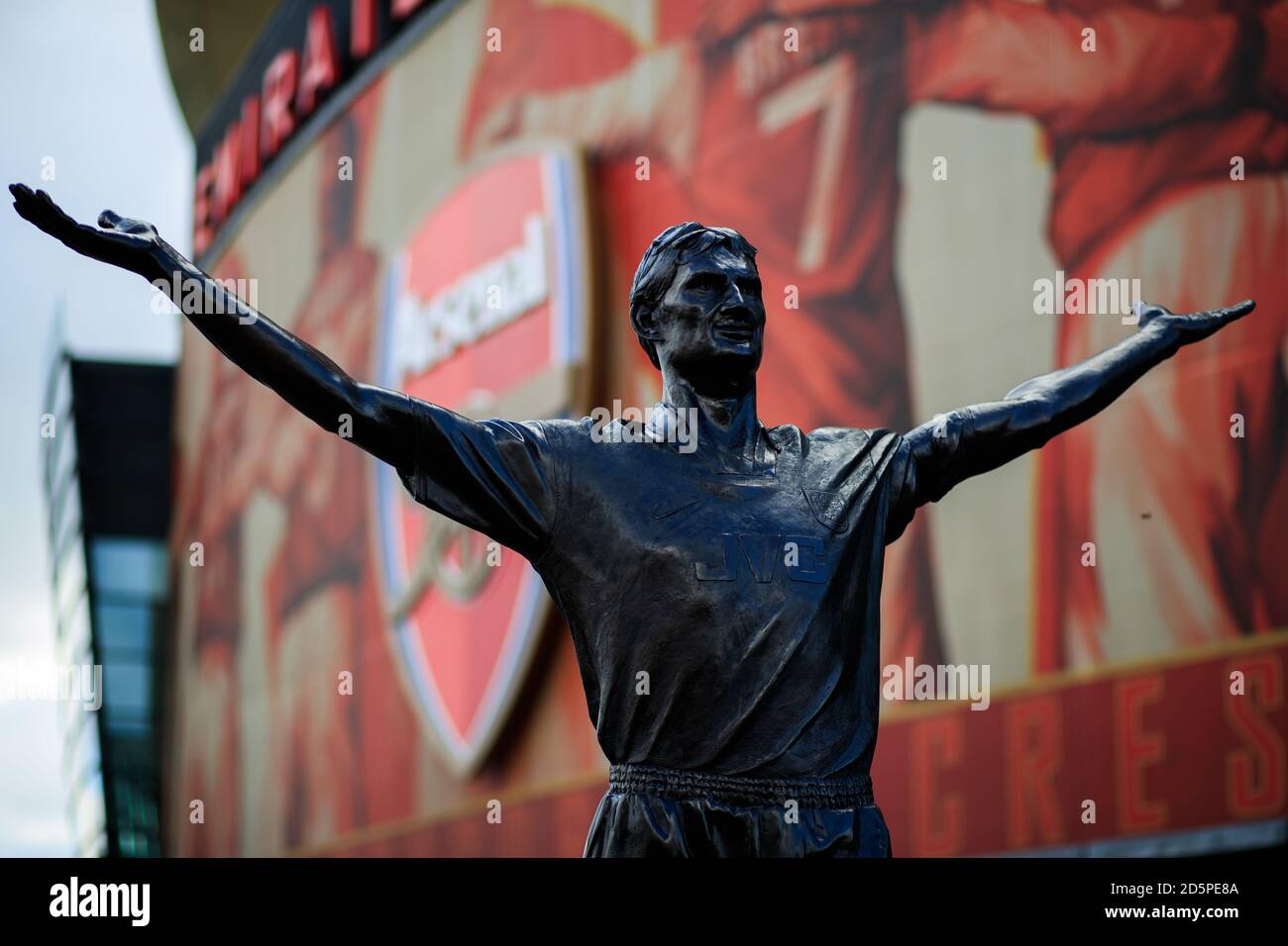 A statue of former Arsenal captain Tony Adams outside of The Emirates ...