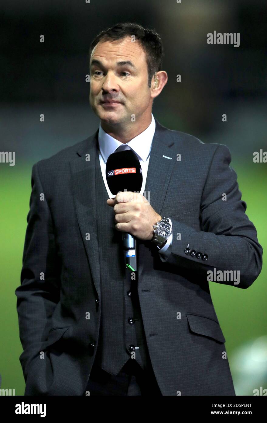 Sky Sports pundit Peter Beagrie Stock Photo - Alamy