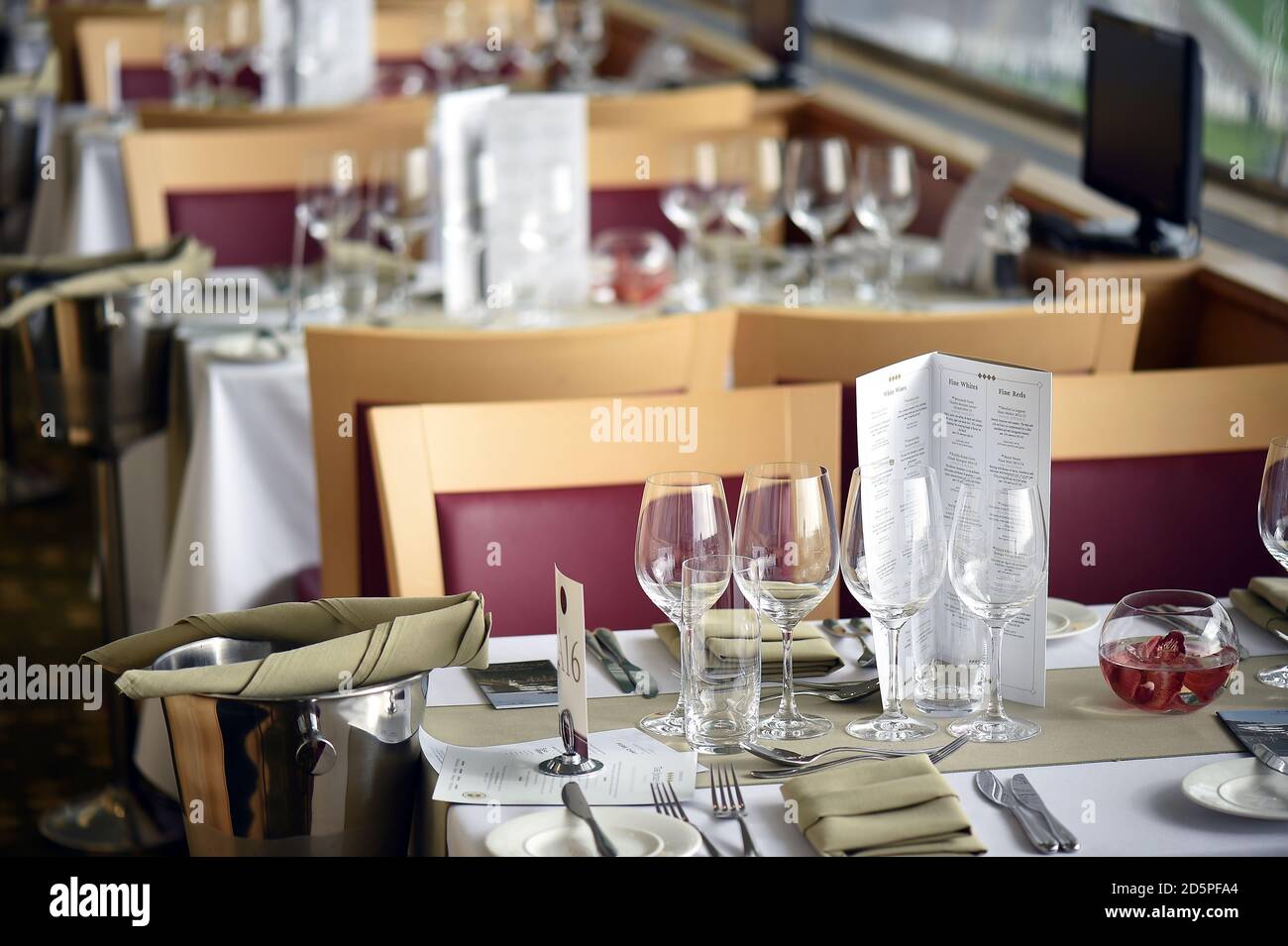 Racing cheltenham races detail hi-res stock photography and images - Alamy