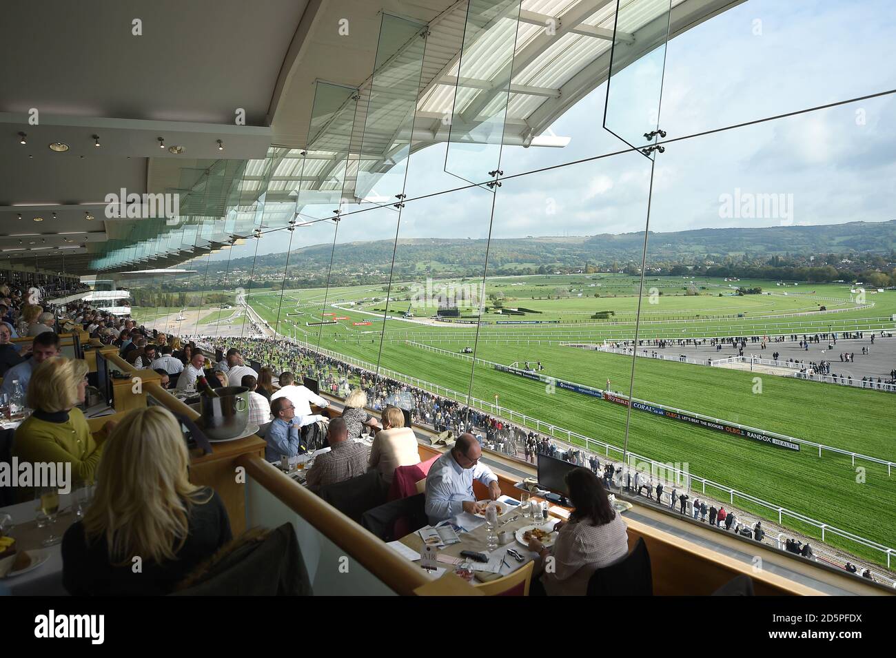 Racegoers soak up the atmosphere in the Panoramic Restaurant at ...