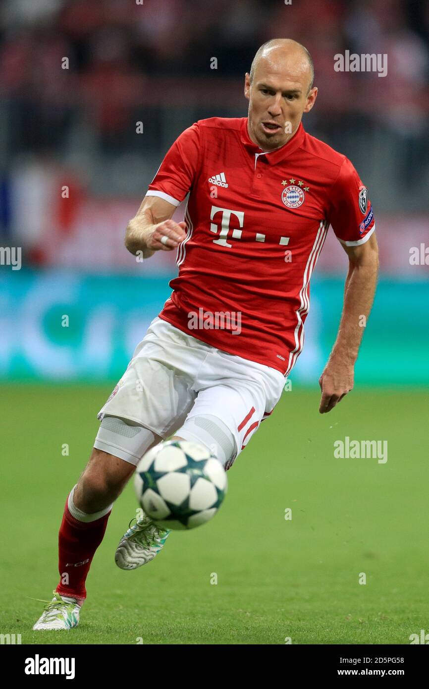 Arjen robben hi-res stock photography and images - Alamy