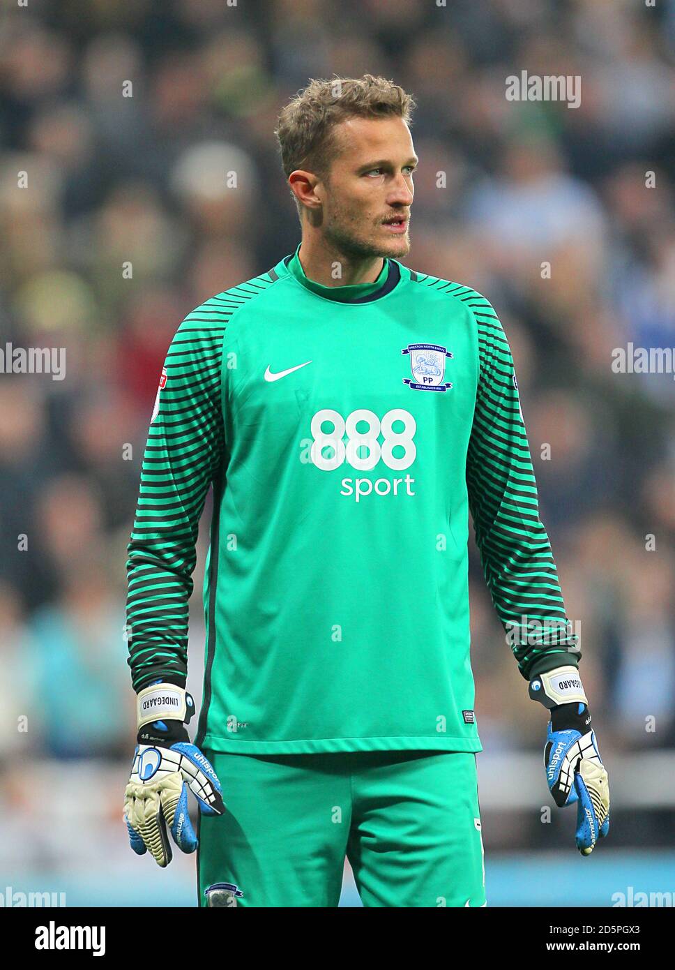 Goalkeeper anders lindegaard hi-res stock photography and images - Alamy