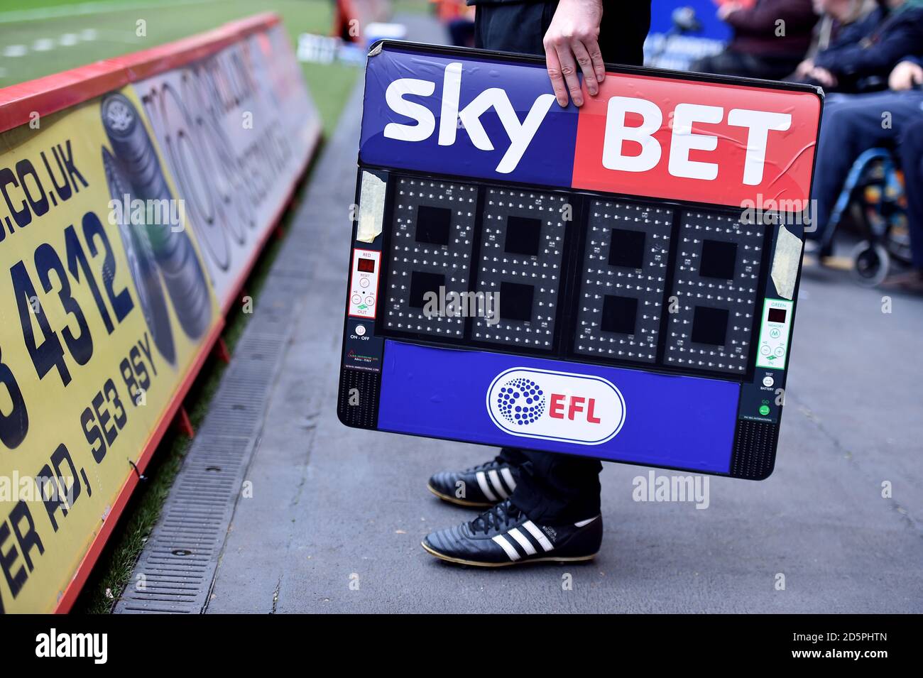 Sponsor board football hi-res stock photography and images - Alamy