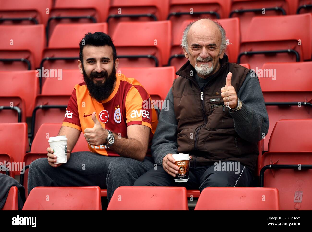 Galatasaray fan hi-res stock photography and images - Alamy