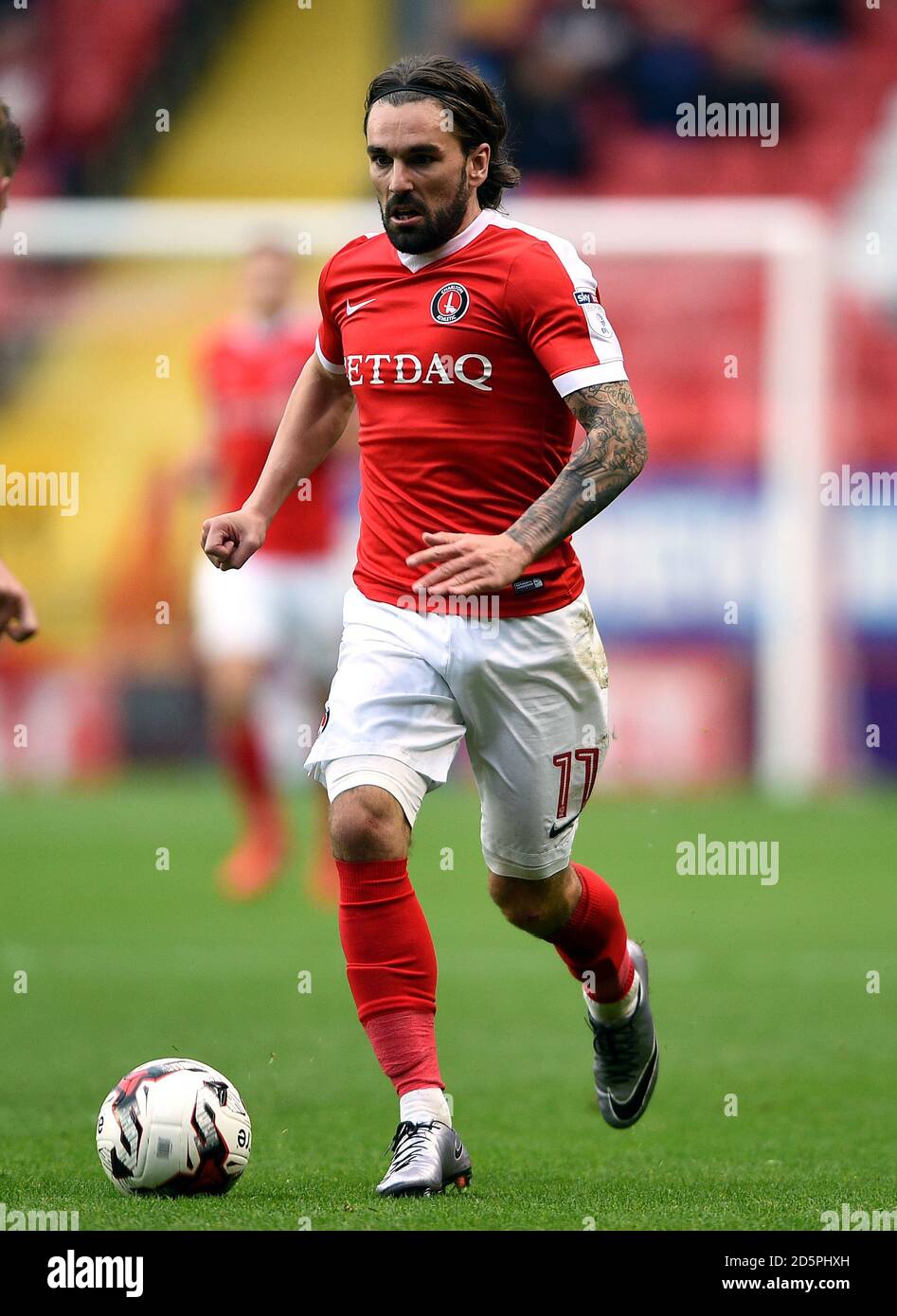 Charlton Athletic's Ricky Holmes Stock Photo - Alamy