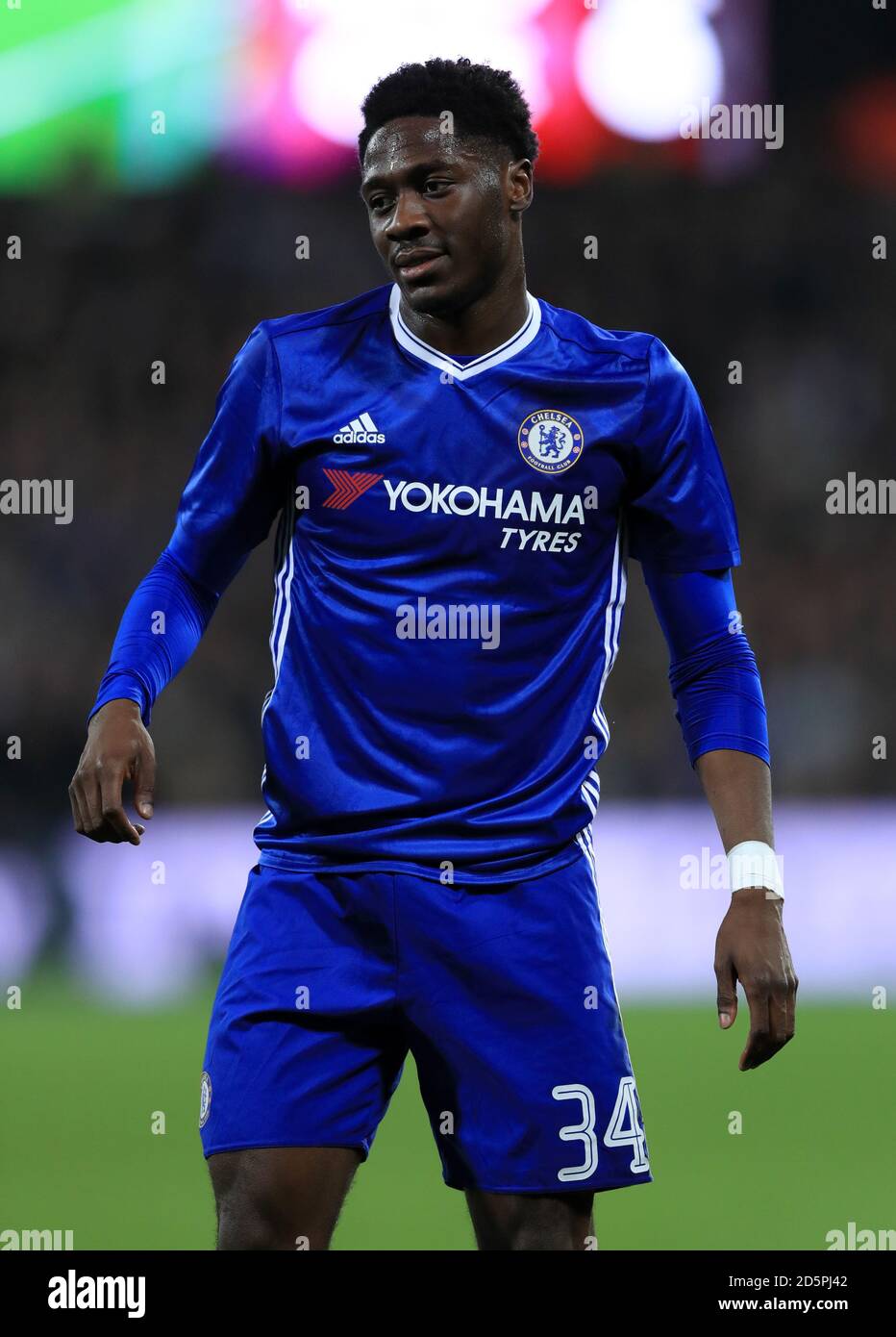 Chelsea's Ola Aina Stock Photo - Alamy