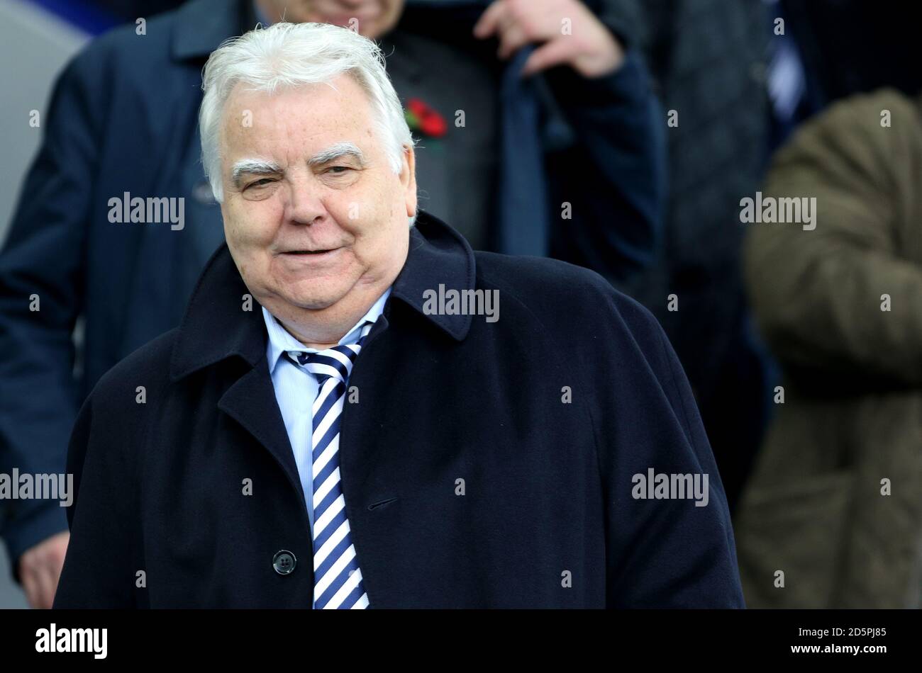Everton chairman Bill Kenwright Stock Photo - Alamy