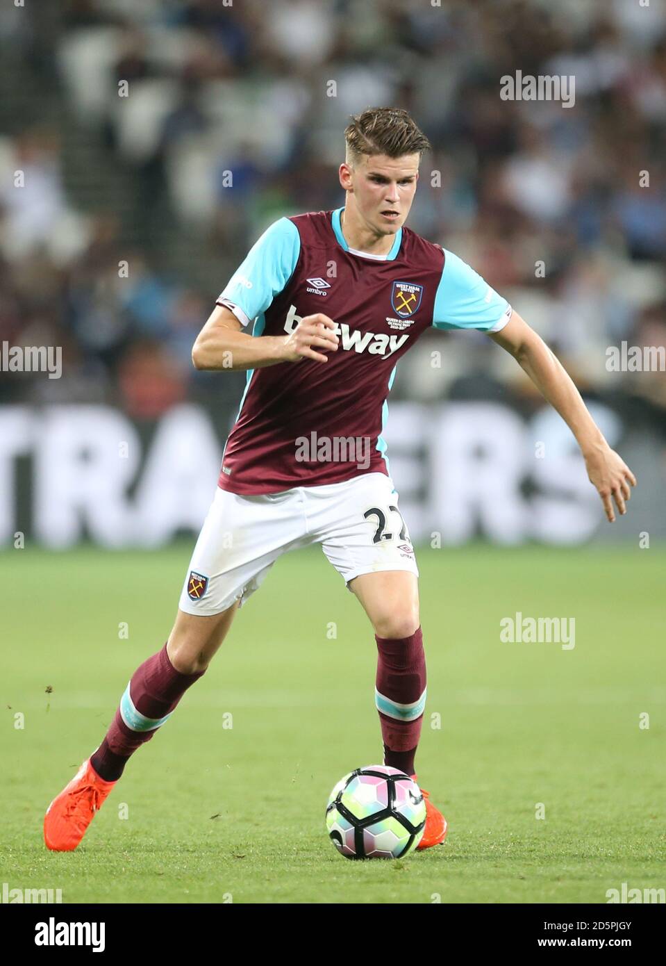 West Ham United's Sam Byram Stock Photo - Alamy