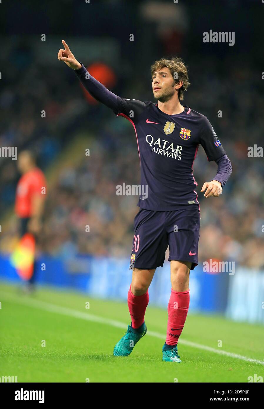 Sergi roberto carnicer hi-res stock photography and images - Alamy