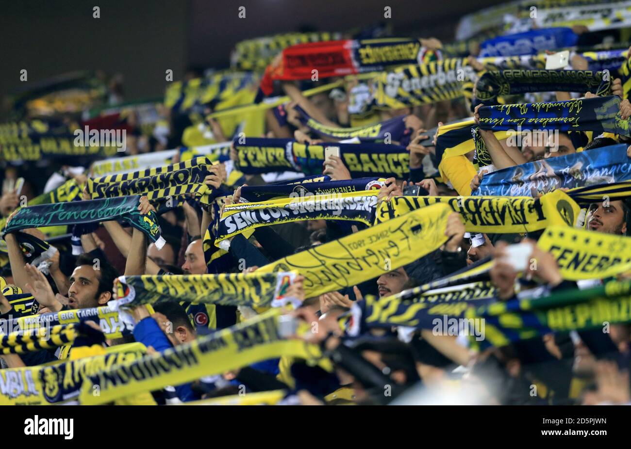 Fenerbahce fans hi-res stock photography and images - Alamy