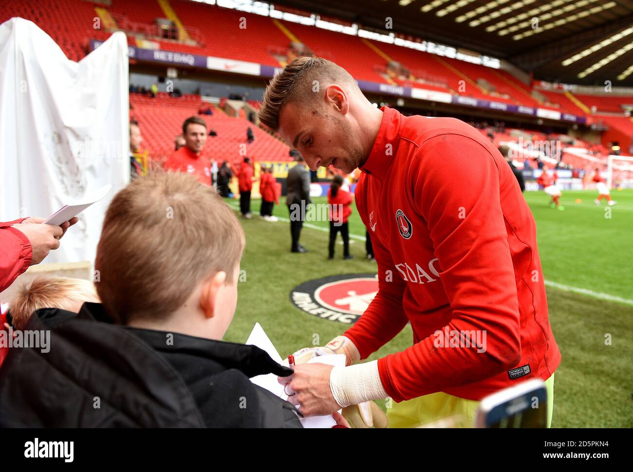 Charlton Athletic goalkeeper Declan Rudd signs autographs Stock Photo ...