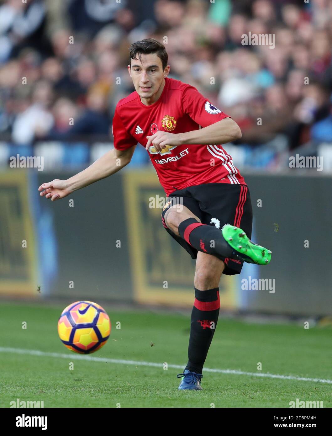 Manchester uniteds matteo darmian hi-res stock photography and images ...