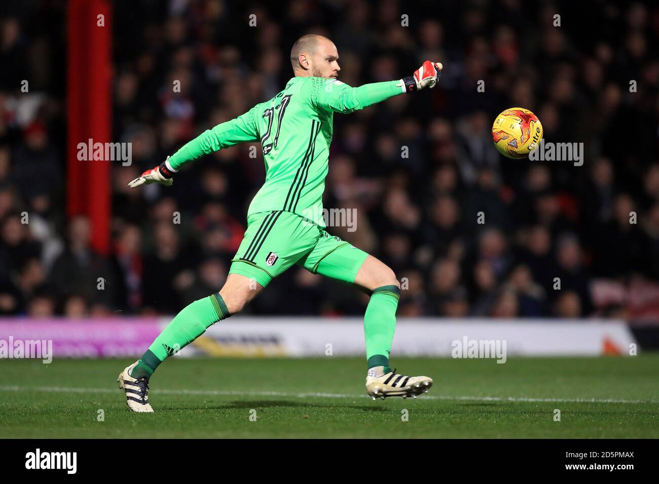 Fulham goalkeeper David Button Stock Photo - Alamy