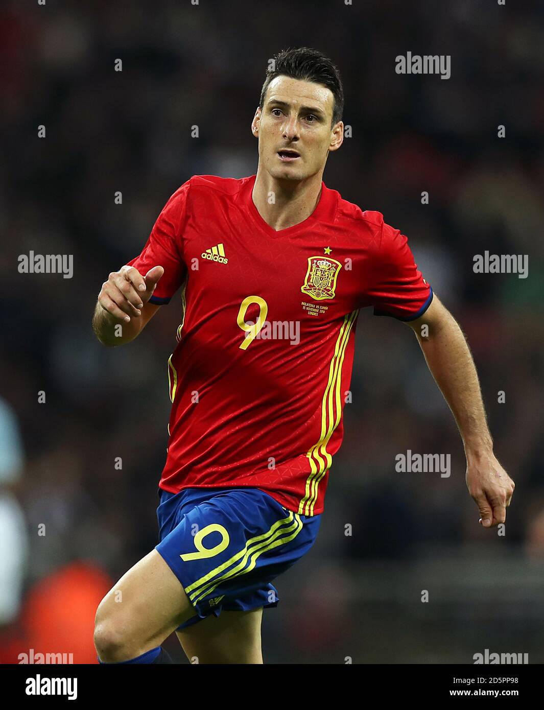 Aritz aduriz hi-res stock photography and images - Alamy