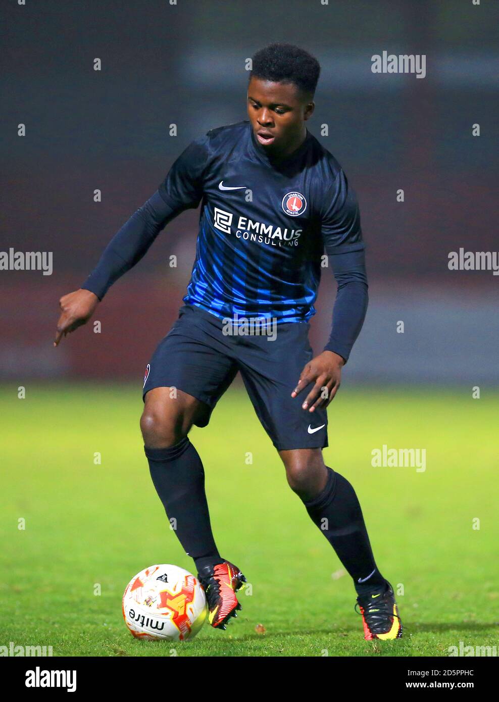 James Gody, Charlton Athletic Stock Photo - Alamy