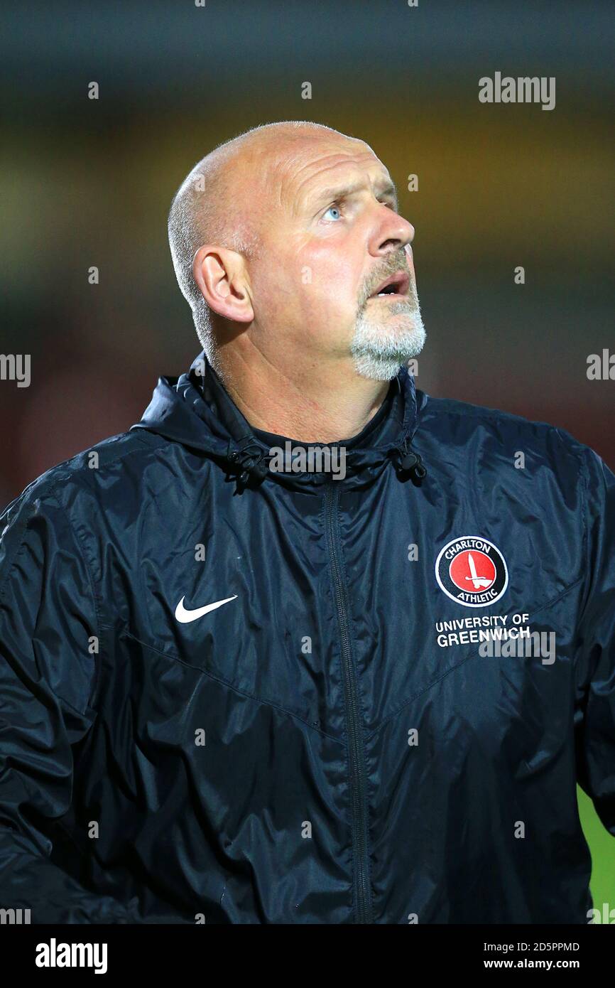 Academy Goalkeeper Coach Lee Smelt Stock Photo - Alamy