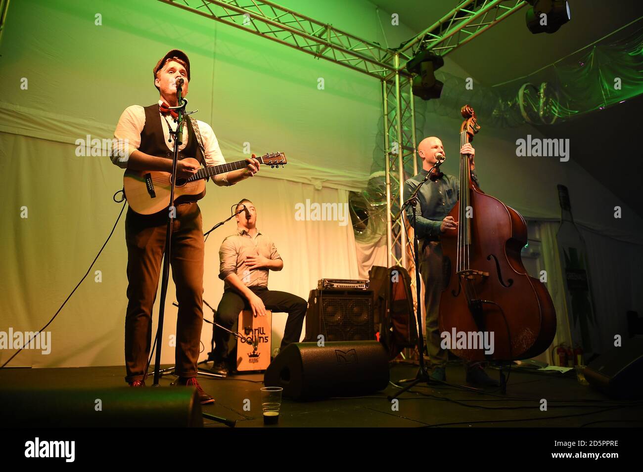 Thrill Collins play in the Final Flight bar at Cheltenham Racecourse ...