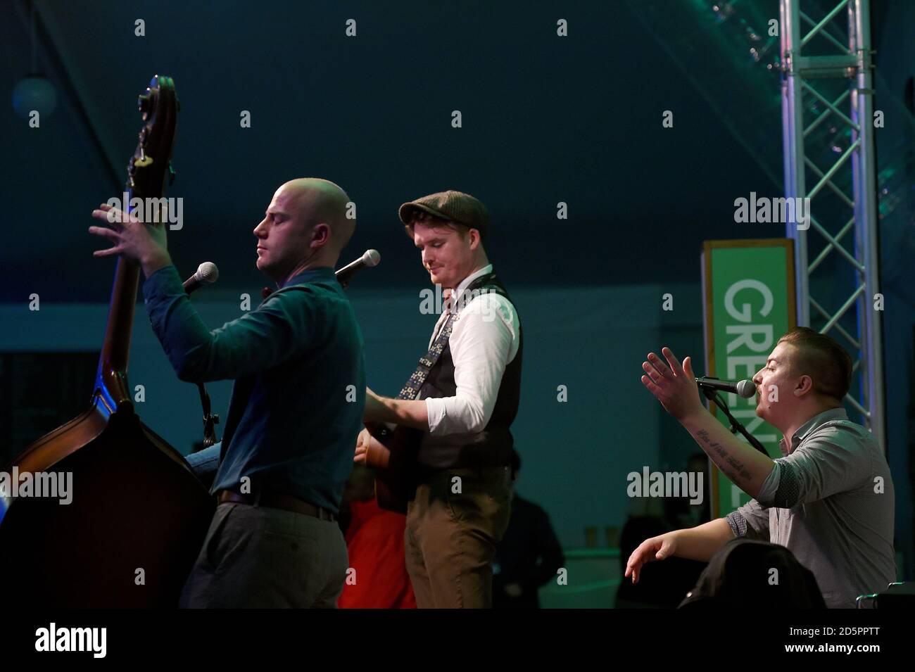 Thrill Collins play in the Final Flight bar at Cheltenham Racecourse ...