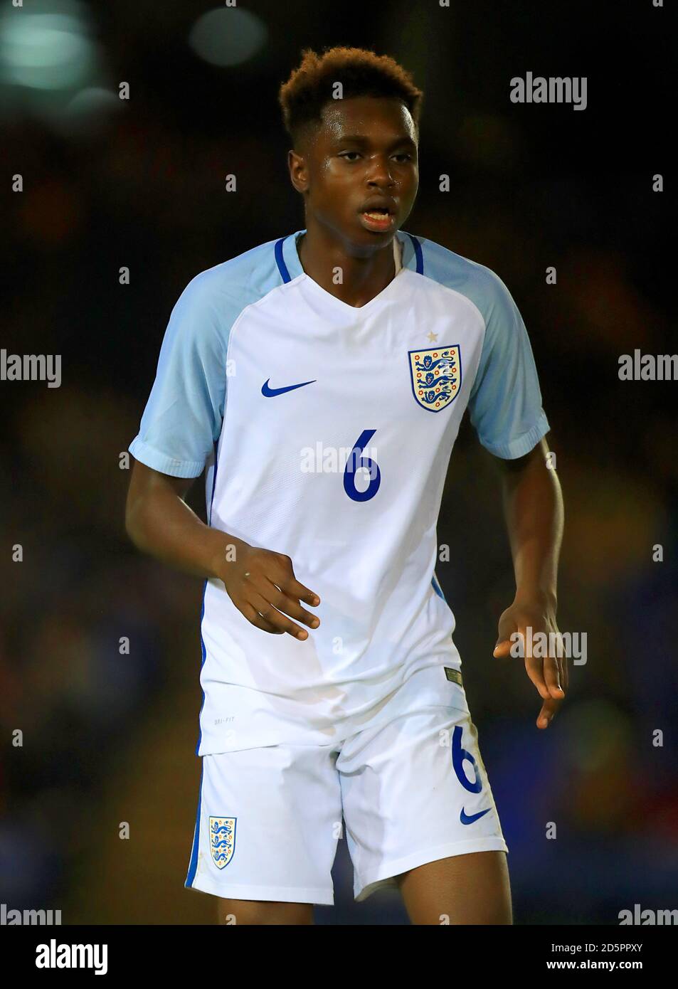 Jonathan jonathan jonathan half length mid top football hi-res stock ...