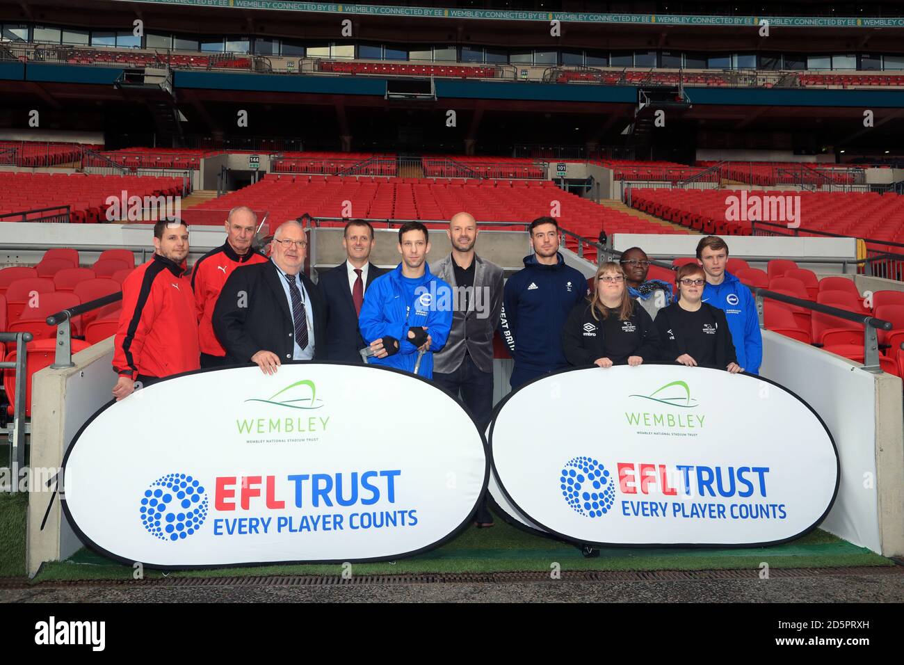 Pitchside photocall with Lord Harris, Mike Evans, Danny Mills, Penny ...