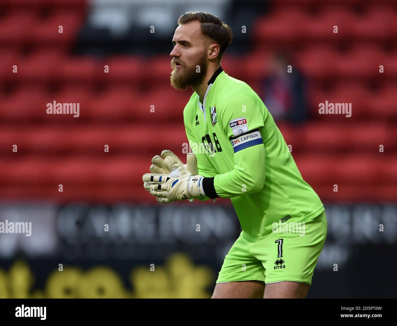 Port Vale goalkeeper Jak Alnwick Stock Photo - Alamy