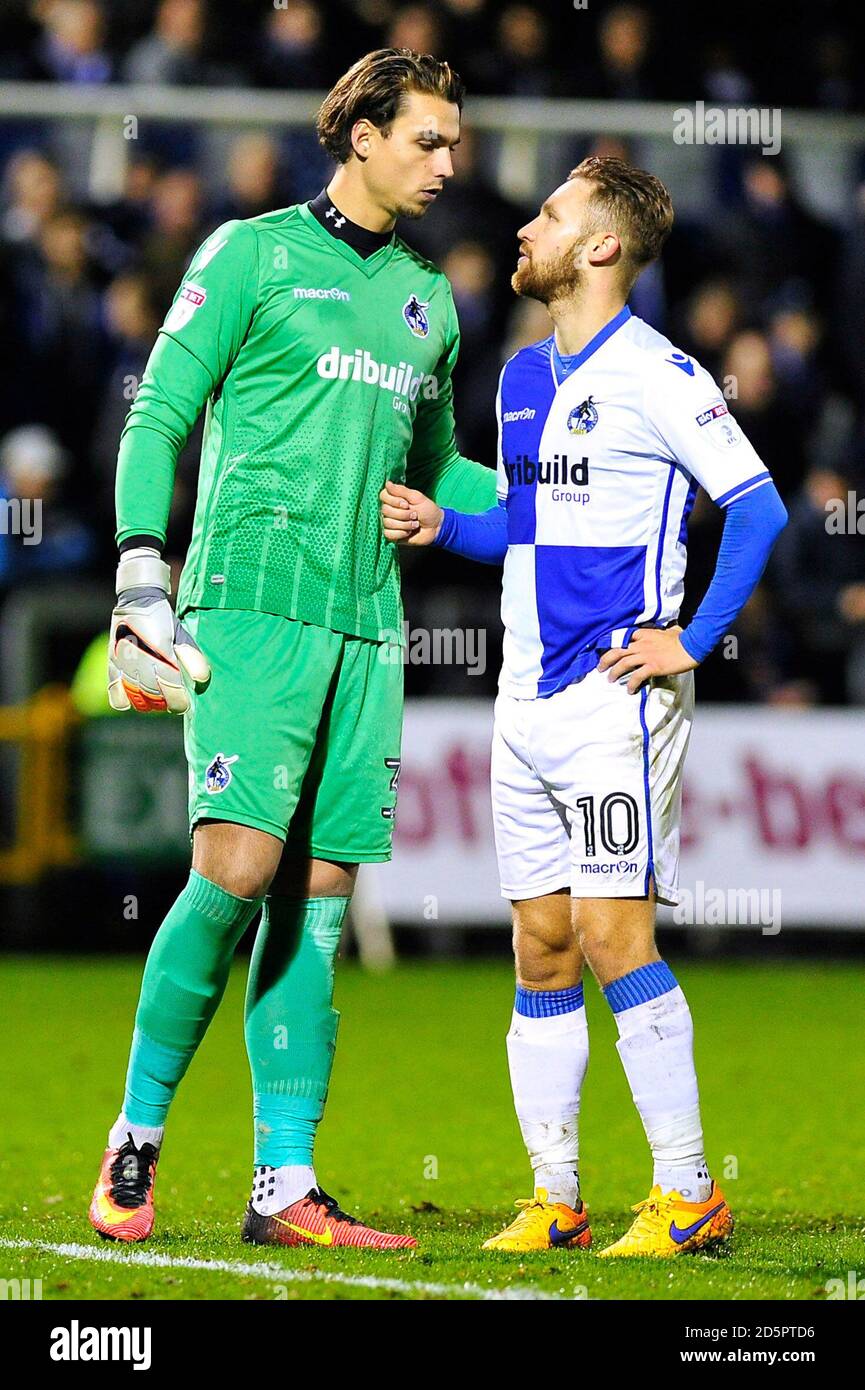 Bristol Rovers goalkeeper Kelle Roos (left) and Matt Taylor Stock Photo ...